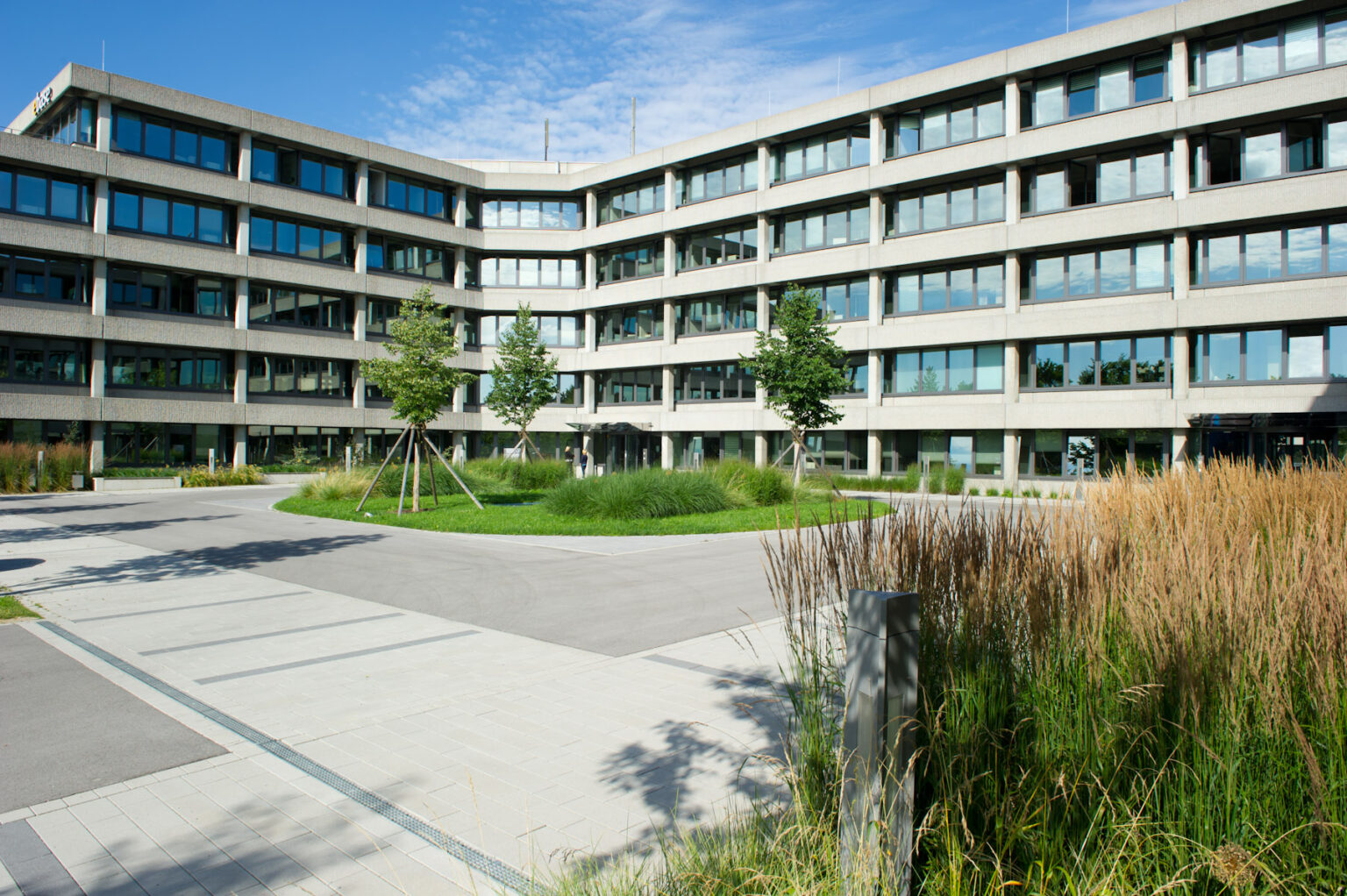 BaFin verhängt Maßnahmen gegen die FNZ Bank und die Fondsdepot Bank