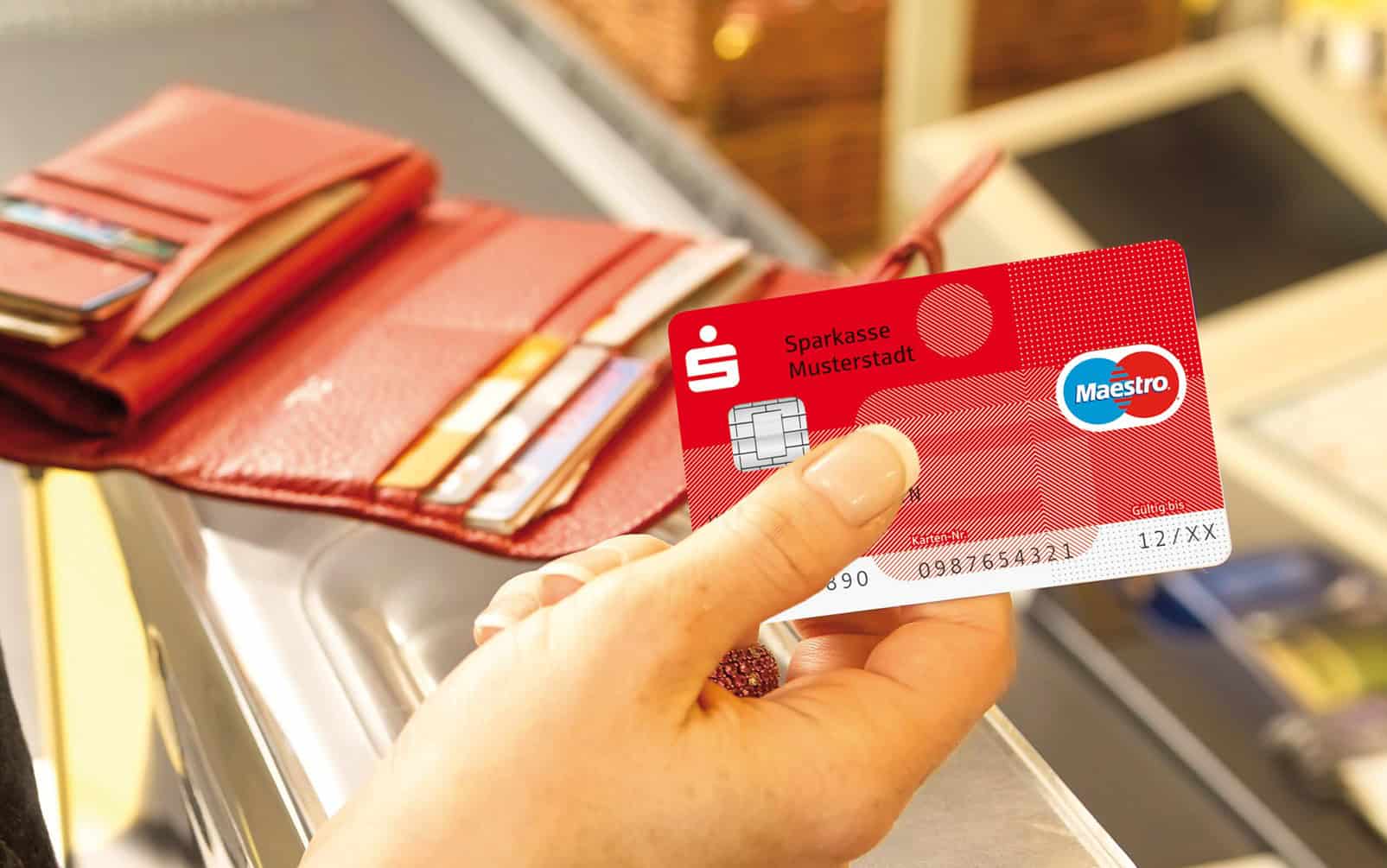 Qards: Sparkassen vereinen Bayern Card-Services und Pluscard