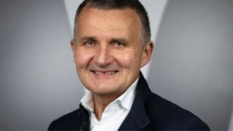 Raiffeisenbank Straubing: Weg mit dem klassischen Filialkonzept